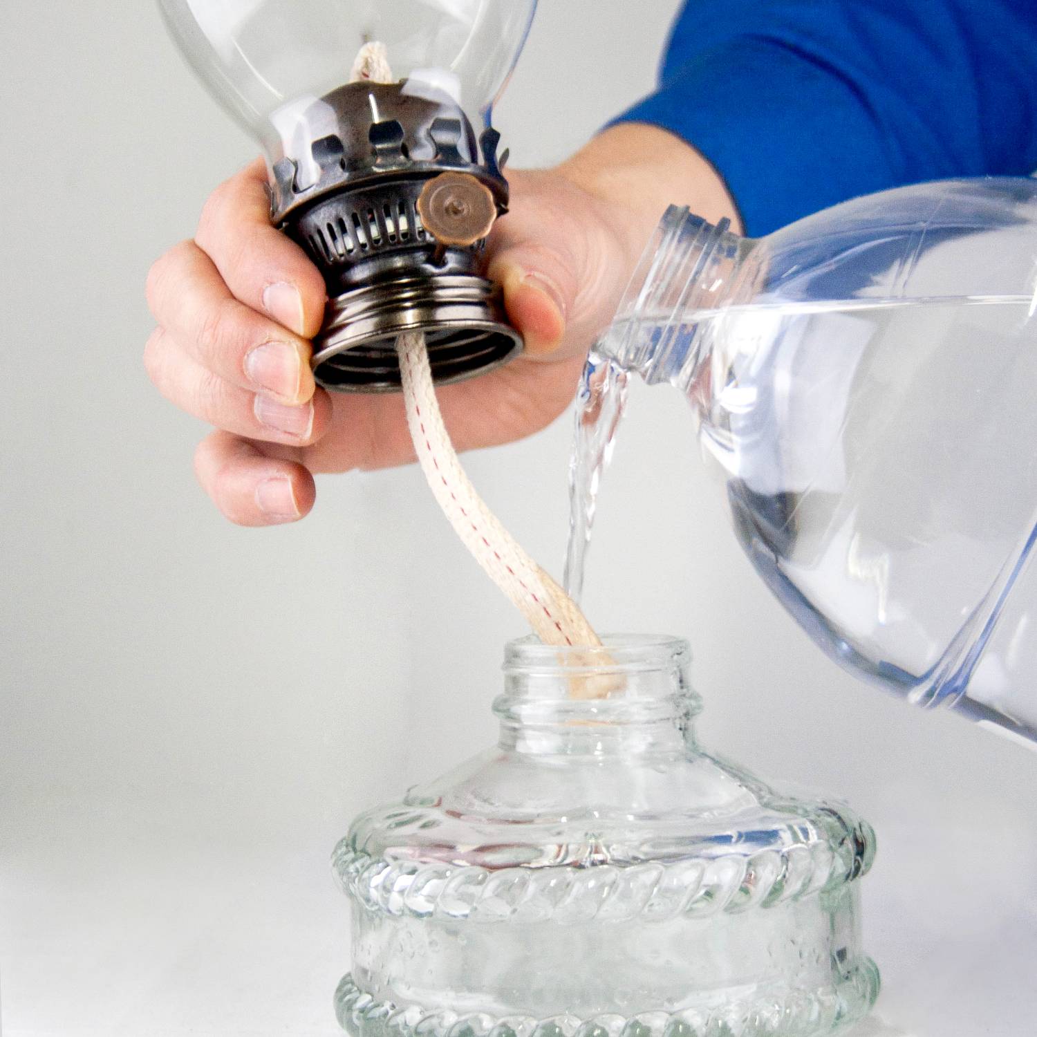 Tips and Tools for Using Oil Lamps - Lehman's Simpler Living Blog